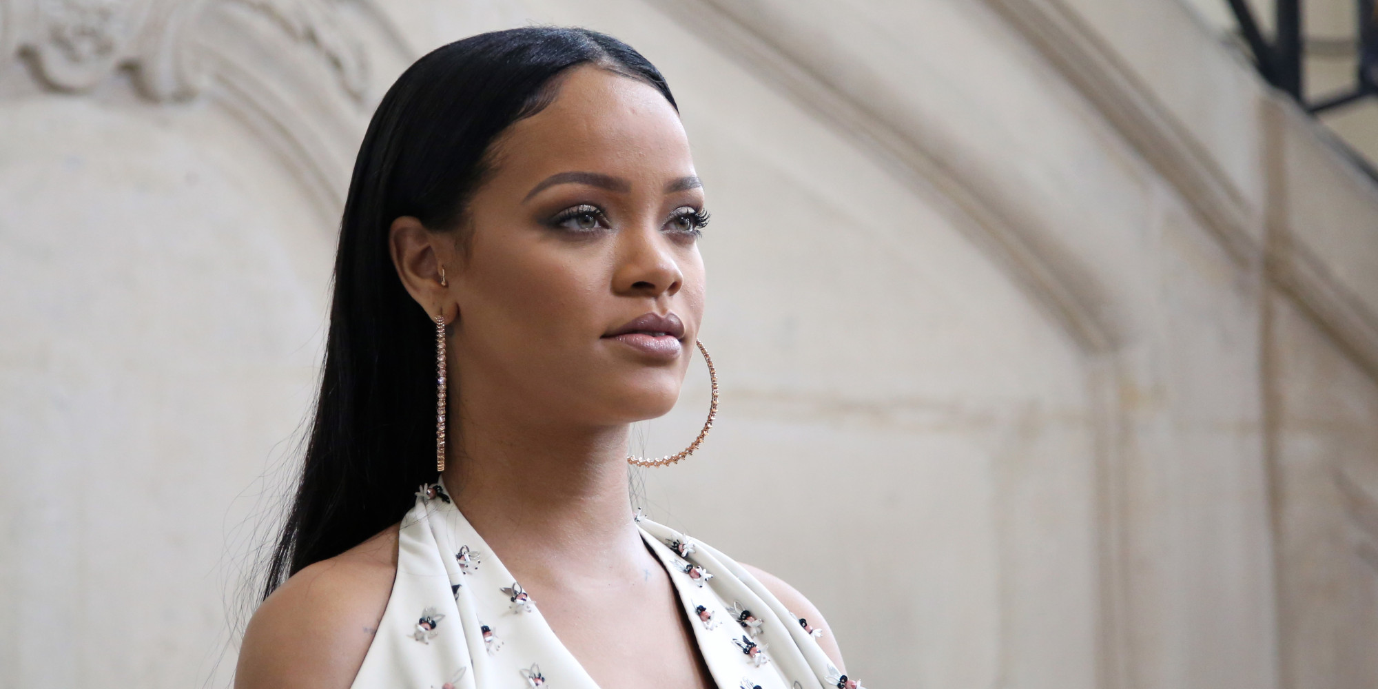 "Body shaming" : Rihanna humiliée sur la toile à cause de sa prise de ...