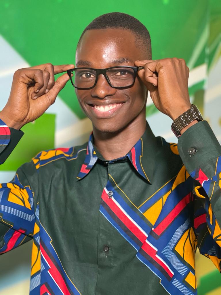 JOURNÉE MONDIALE DU LIVRE: VERS D'AUTRES DÉFIS DE L'AUTEUR À L'ÈRE DU ...